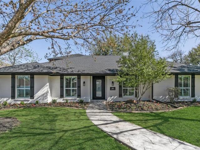 Charming Prestonwood home with peaceful backyard o