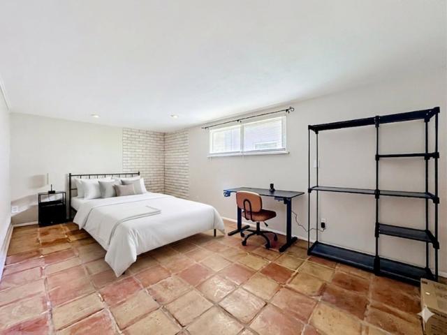 Charming Private Room in Sarasota