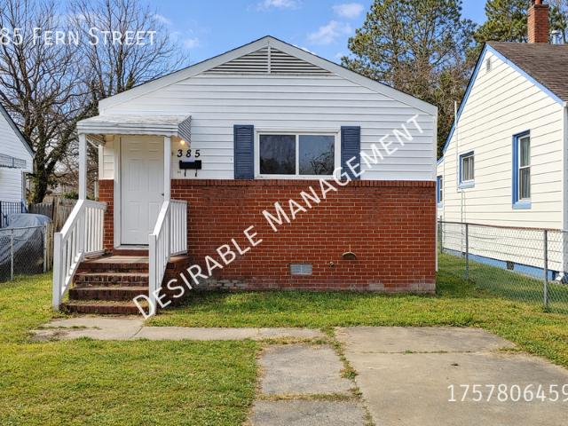 Charming Rancher with Spacious Yard and Storage at 385 Fern Street!