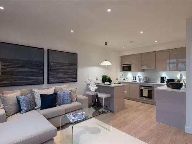 Charming Ridgmont Road, St Albans