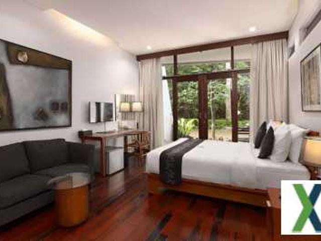 ?Charming Rooms Available Near ?Victoria Park ?