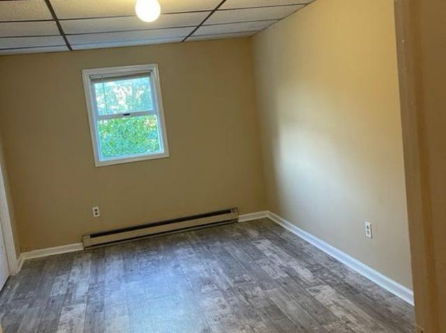 Charming Single Unit with Natural Lighting In Eliz