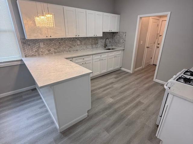 Charming Single Unit in Paterson | 264 9th Ave | $