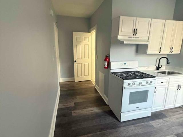 Charming Single Unit in Paterson | 29 Park Ave | $