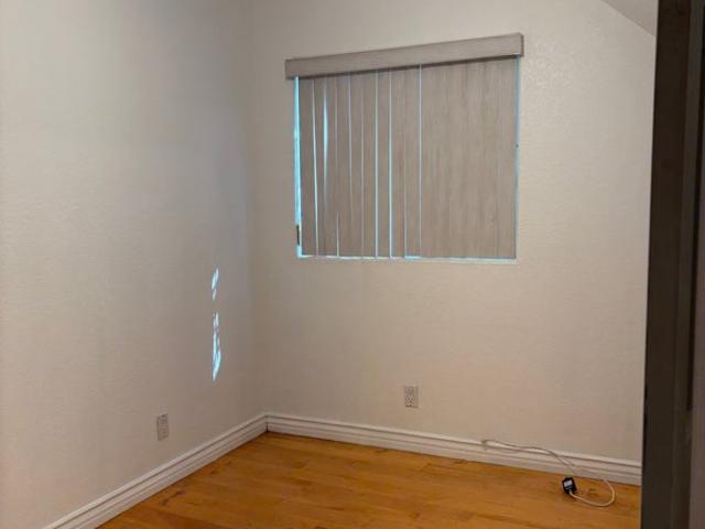 Charming small room in City of San Fernando
