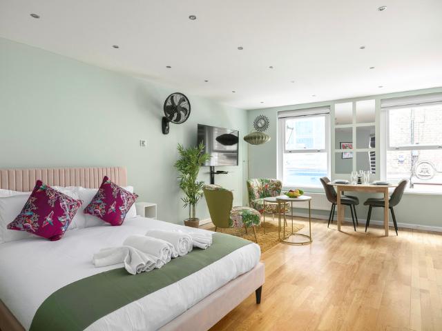 Charming studio flat by angel station short stay