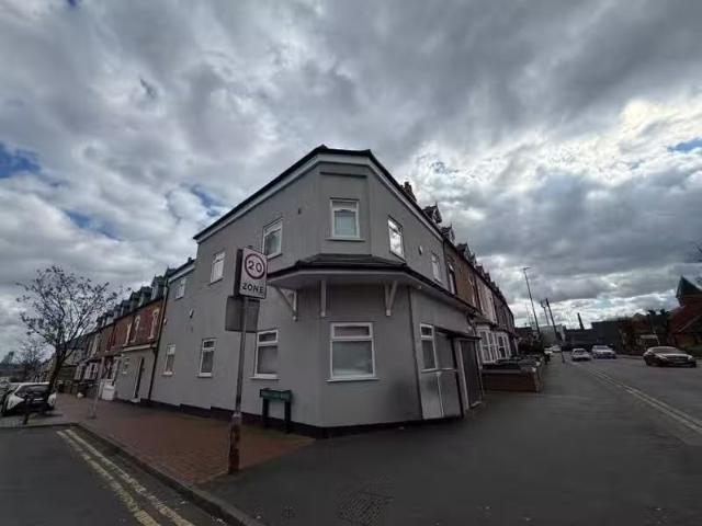 For Rent! Studio flat for rent in Windmill Lane, Birmingham, B66