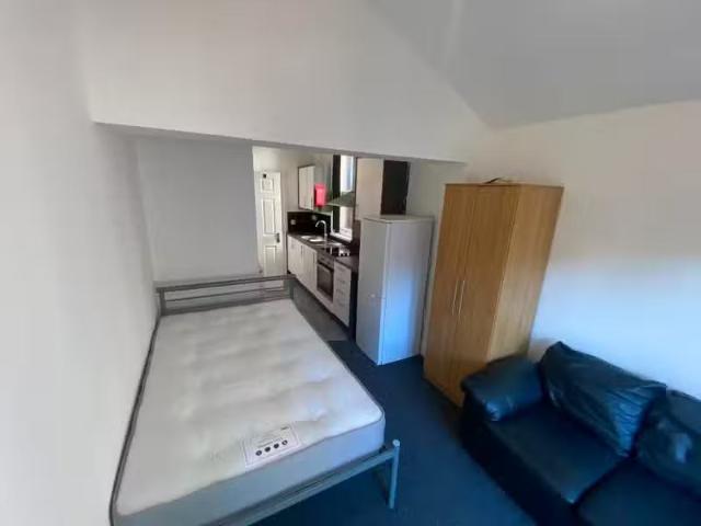 Cozy Studio flat for rent in Wren Street, Coventry, West Midla.