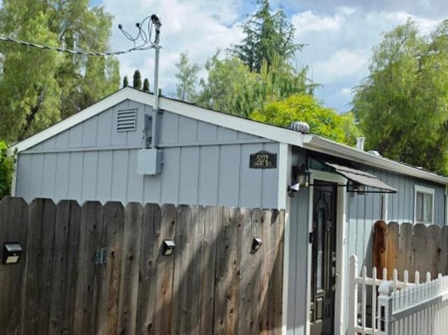 Charming studio in a nice neighborhood with privat