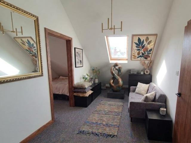 Charming&Stylish 1 Bedroom flat in Victorian house