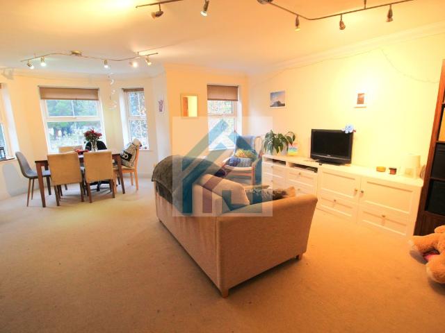 Charminster Road, Bournemouth BH8, 3 bed flat to rent, £1,500 pcm | PrimeLocation