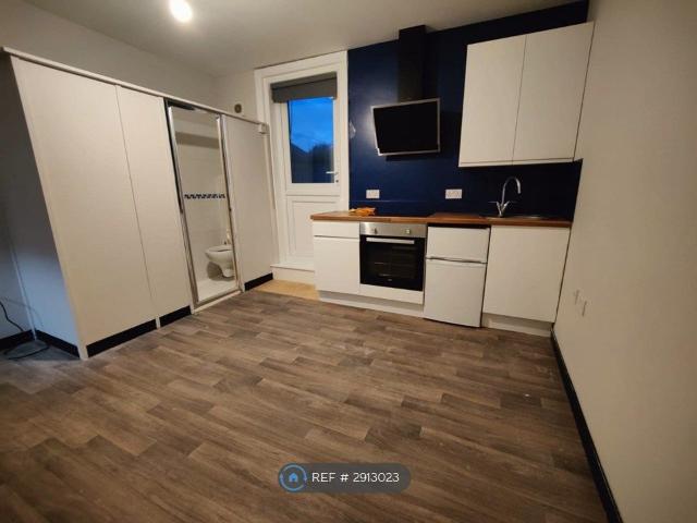 Charminster Road, Bournemouth BH8, Room to rent, £795 pcm | PrimeLocation