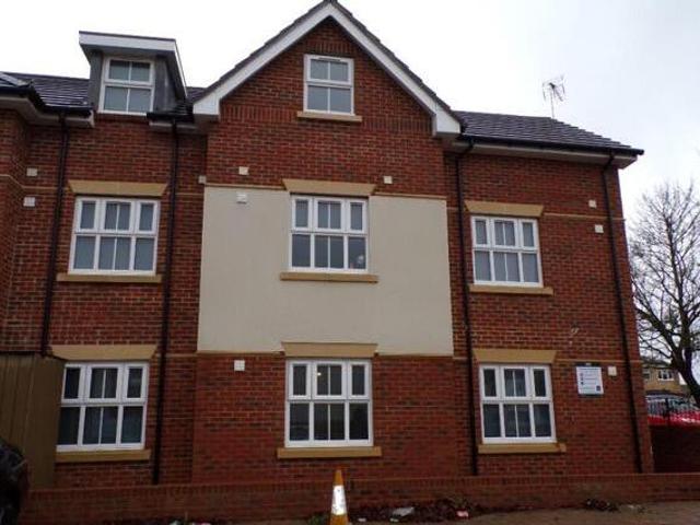 Charndon Close, Reading, Studio Flat For