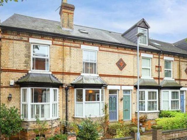 Charnwood Grove, West Bridgford, 3 Bedroom Terraced