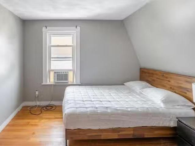 Charnwood Rd, Somerville, MA