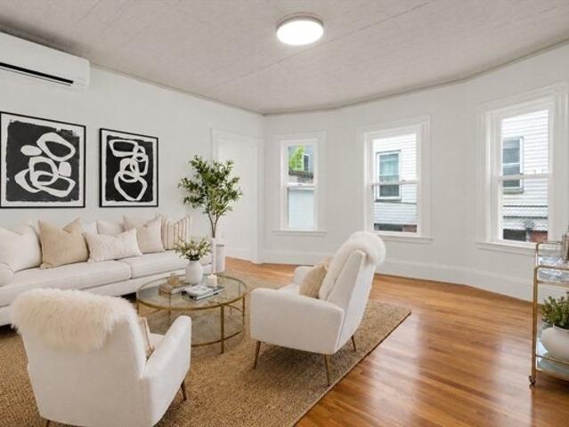 Charnwood Rd Unit,somerville, Condo For Sale