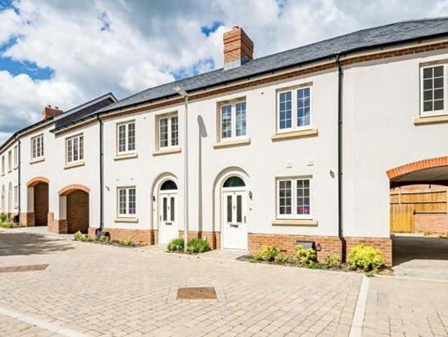 Charsley Road, Dupres Crescent, 2 Bedroom House