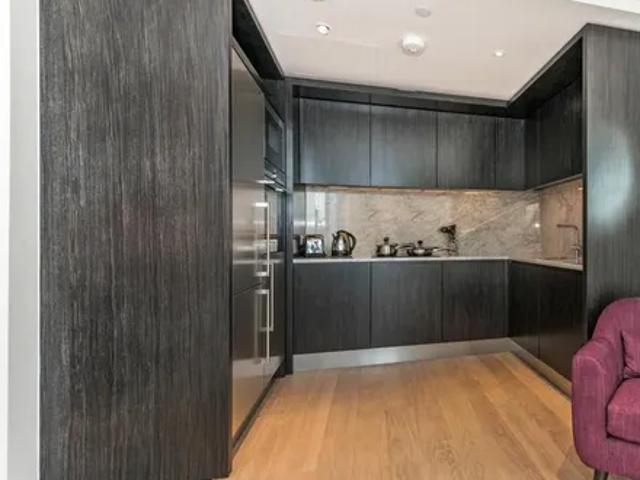 Charrington Tower, 11 Biscayne Avenue, London, E14 9AA, United Kingdom | 1 bed apartment for rent #137835781 | Rentberry