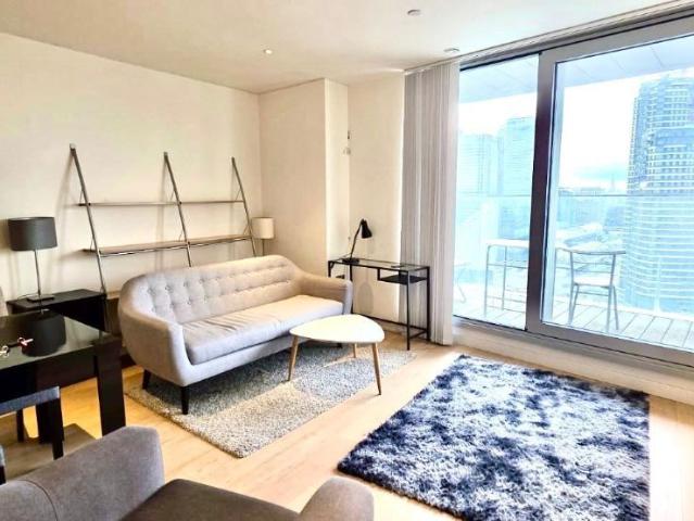 Charrington Tower, New Providence Wharf E14, 2 bed flat to rent, £3,299 pcm | PrimeLocation