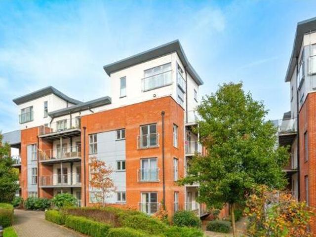 Charrington Place, St. Albans, 2 Bedroom Flat