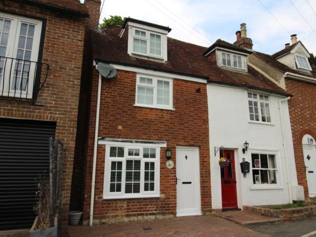 Chart Road, Sutton Valence, Maidstone ME17, 2 bed end terrace house to rent, £1,400 pcm | PrimeLocation