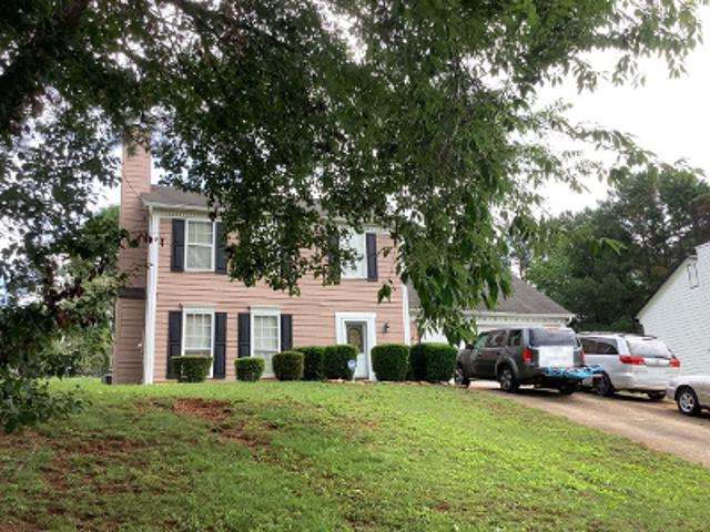Charter Oaks Ln