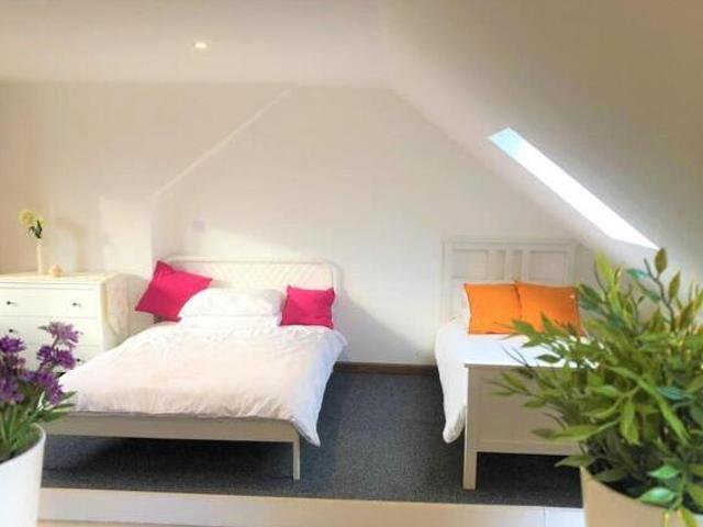 Charter Avenue, Coventry, Studio Flat For