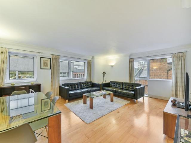 Charter House, Crown Court, London, WC2B 2 bed flat to rent £4,333 pcm £1,000 pw