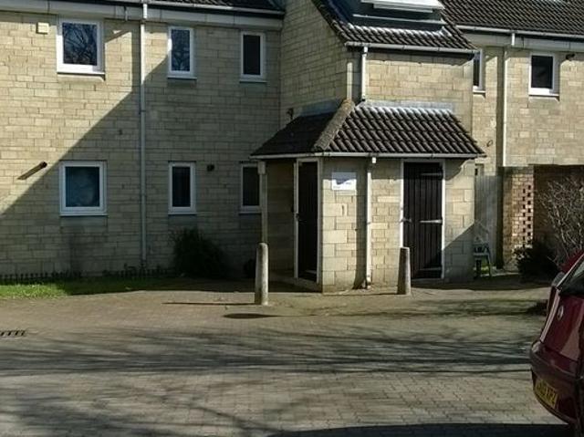 Charter Road, Chippenham SN15, 2 bed flat to rent, £561 pcm | PrimeLocation