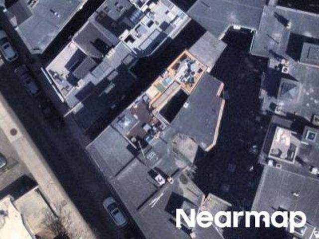 Charter St Apt 3