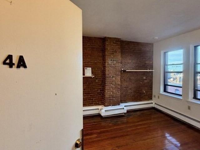 Charter St Apt A, Boston, Condo For Sale