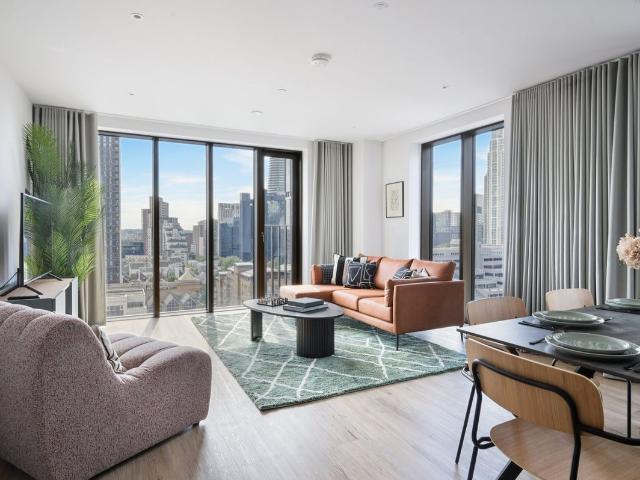 Charter Street Vertus, Canary Wharf E22, 2 bed flat to rent, £3,823 pcm | PrimeLocation