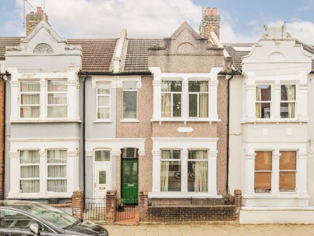 Charteris Road, Queen's Park NW6, 3 bed terraced house to rent, £3,000 pcm | PrimeLocation