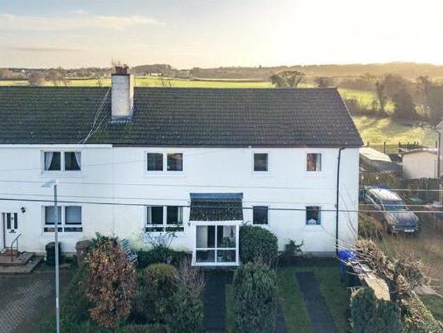 Chartershall Road, Chartershall C, Chartershall, 3 Bedroom Flat
