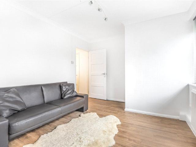 Chartes House, Abbey Street, London SE1, 1 bed flat to rent, £1,800 pcm | PrimeLocation