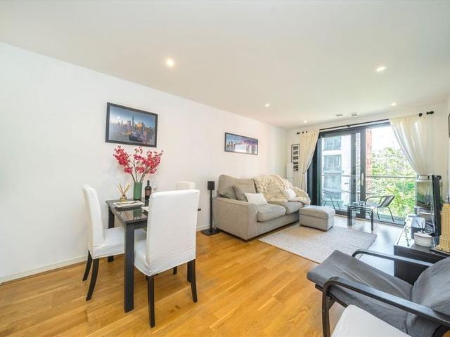 Chartfield Avenue, SW15, London