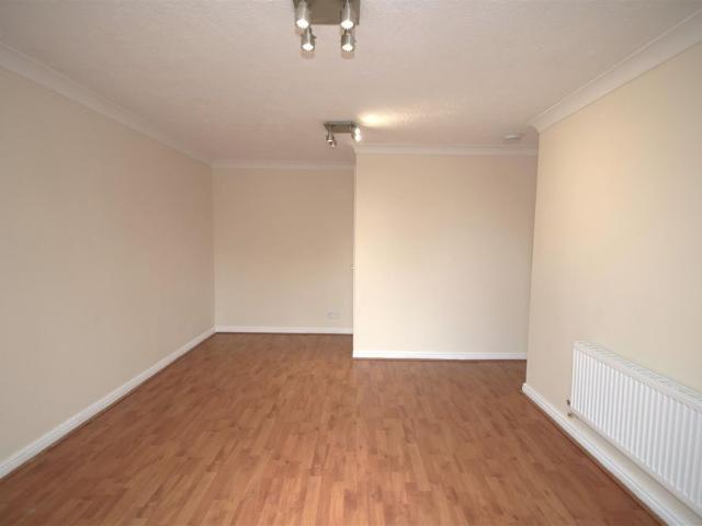 Chartham Canterbury CharthamAlmond Court, CT4 7TL, St Augustines