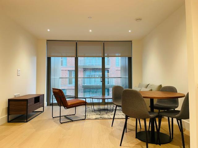 Chartwell House, Palmer Road, London SW11, 1 bed flat to rent, £3,250 pcm | PrimeLocation