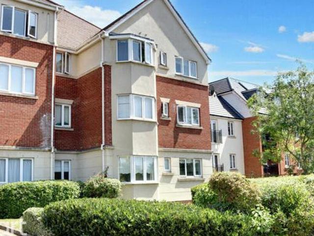 Chartwell Place, Junction Road, 2 Bedroom Apartment