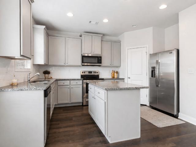 Chase Landing 4 Bedroom Home for Rent at 301 Victory Gallup Ln, Loganville, GA 30052