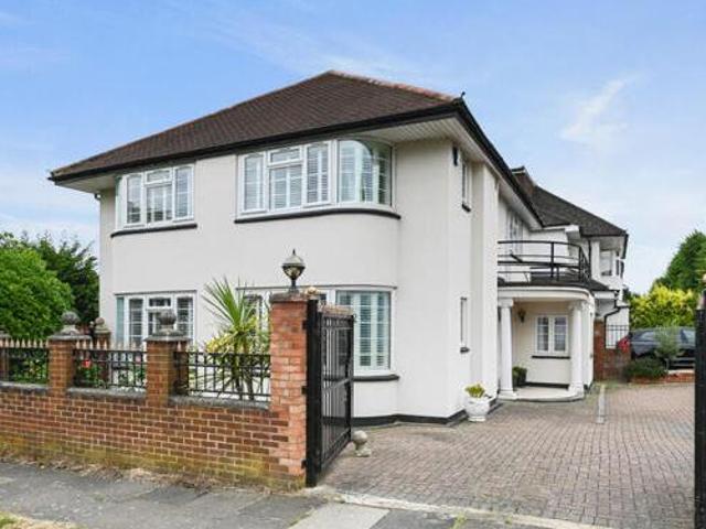 Chase Road, London, 4 Bedroom Detached