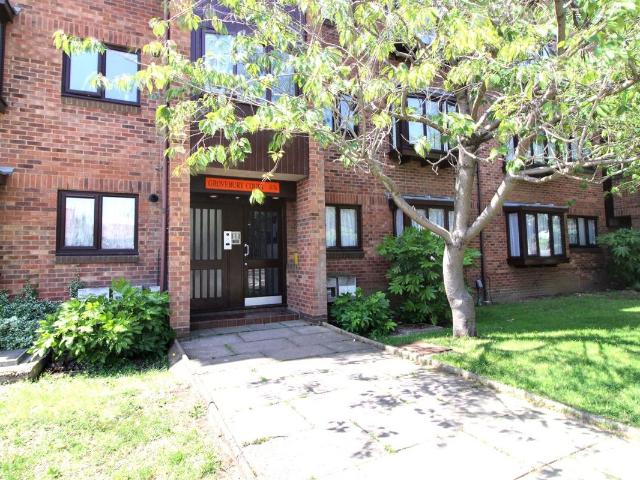 Chase Road, London N14, 1 bed flat to rent, £1,300 pcm | PrimeLocation