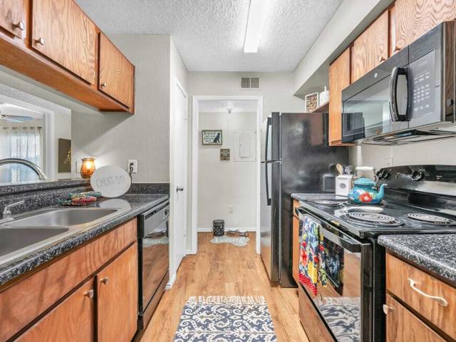 Chasewood 2 Bedroom Apartment for Rent at 3420 S Coulter St, Amarillo, TX 79109