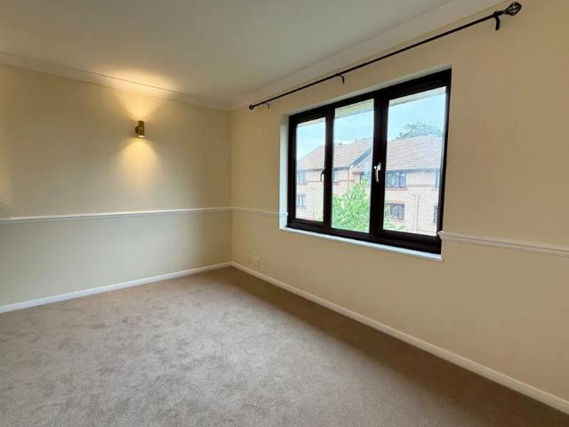 Chasewood Avenue