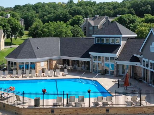 Chasewood Gates 2 Bedroom Apartment for Rent at 6100 Chasewood Pkwy, Minnetonka, MN 55343