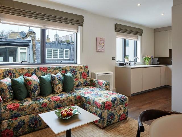Cheval Place, London, SW7 1 bed apartment to rent £6,933 pcm £1,600 pw