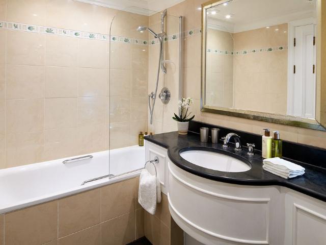 Cheval Place, London SW7, 2 bed flat to rent, £11,483 pcm | PrimeLocation