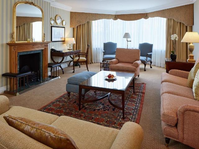 Cheval Thorney Court, Kensington, London W8, 2 bed flat to rent, £23,660 pcm | PrimeLocation