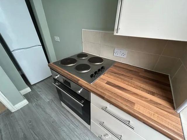 Cheviot Road, L7 0JT