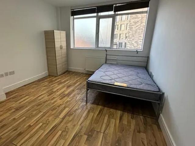 Chevron Apartments, 294 St James's Road, London, SE1 5JX, United Kingdom | Studio apartment for rent #137305375 | Rentberry
